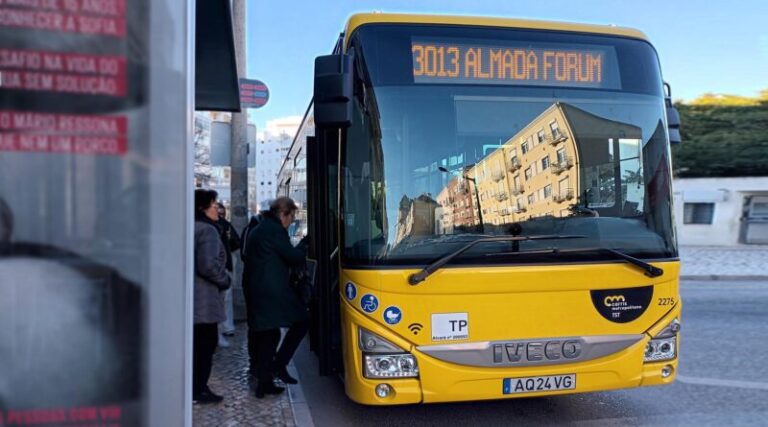 Trabalhadores da TST suspendem greve e aceitam proposta de aumento ...